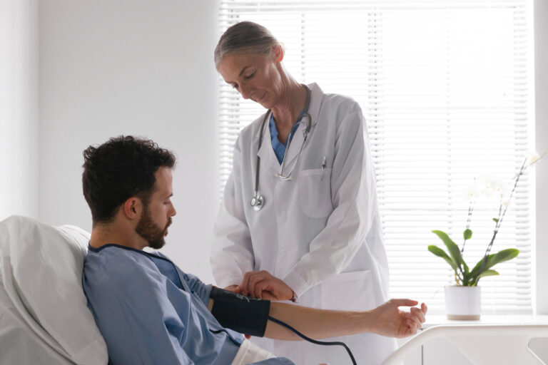 Atendimento Domiciliar: Cuidado Ideal para Pacientes Crônicos